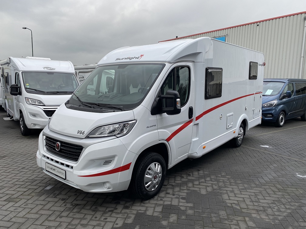Sunlight V66, Compact, 2p | Van Acht Campers