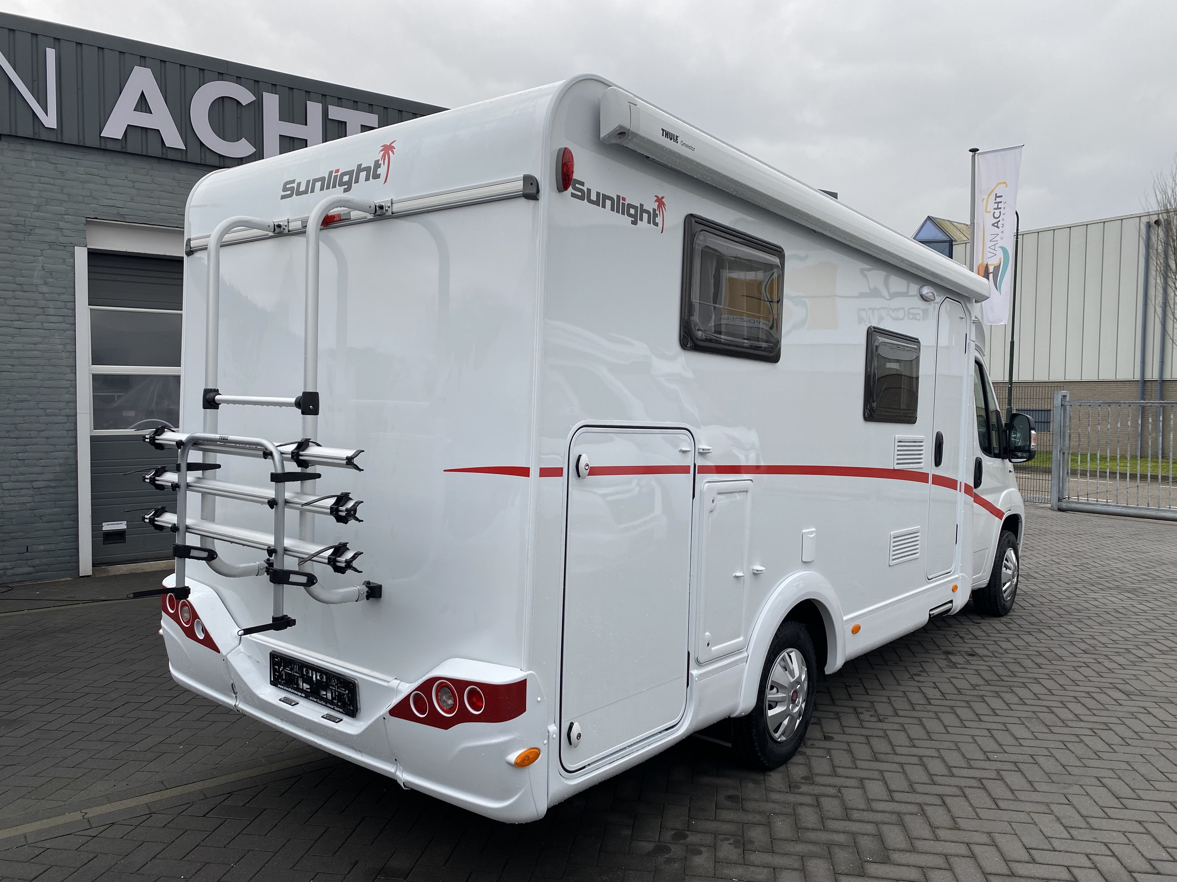 Camper compact, type 2 | Van Acht Campers