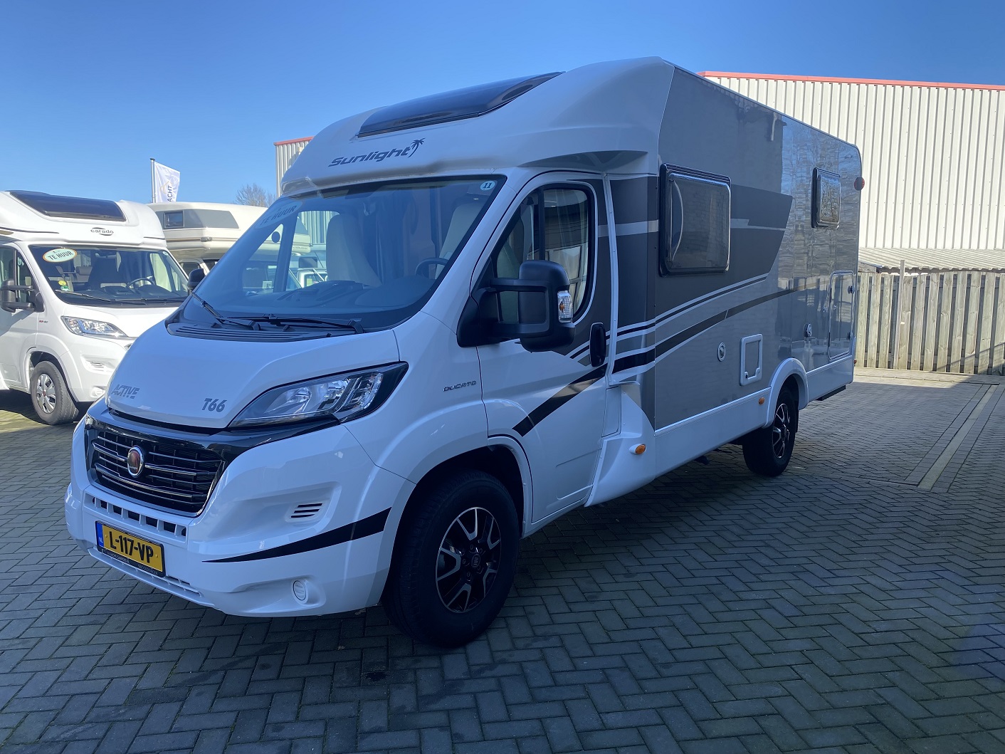 Sunlight T66, Compact, 2p | Van Acht Campers